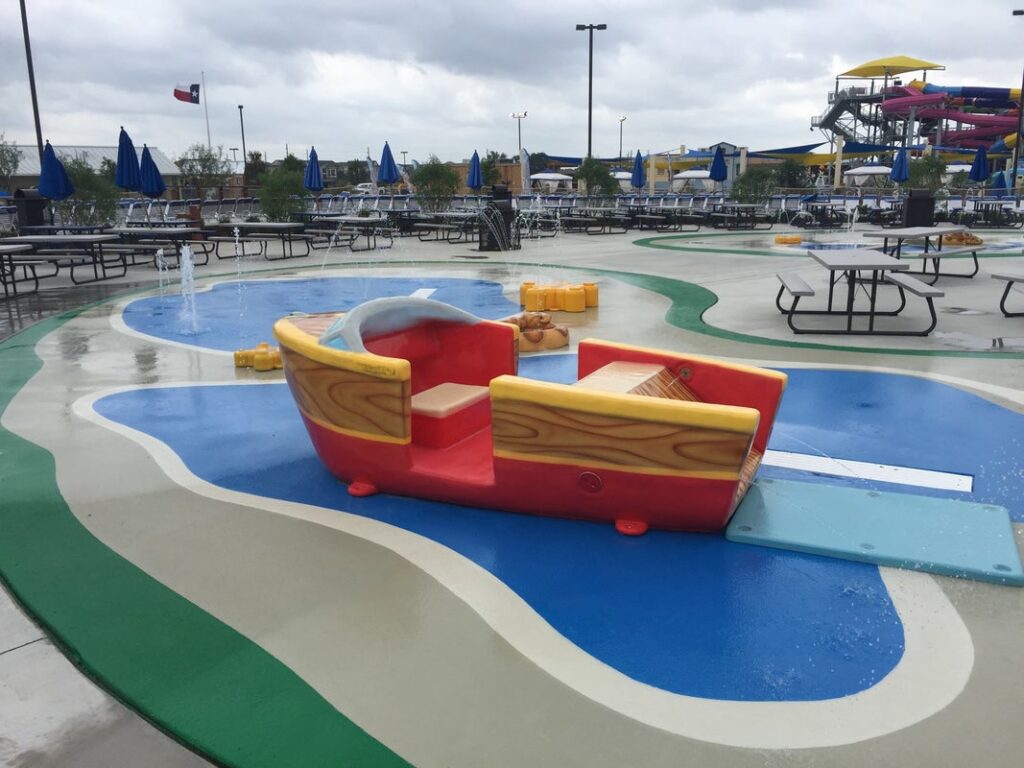 Water Park Splash Pad Equipment | Sprayers, Fountains & More